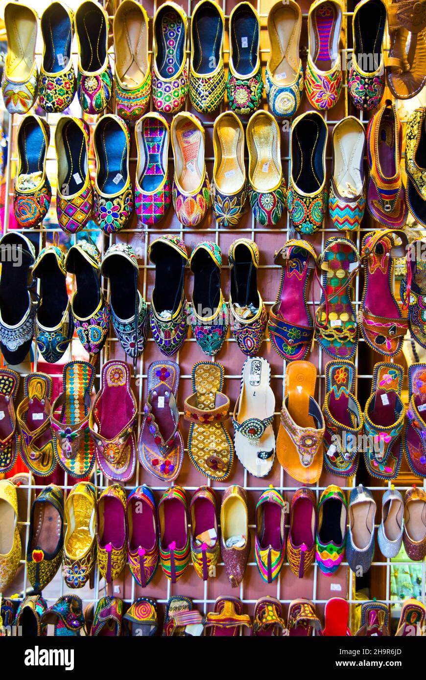 Arabian shoes hi-res stock photography and images - Alamy