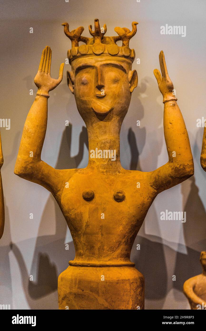 Goddess with raised arms, terracotta. (1300-1100 BC), Archaeological ...