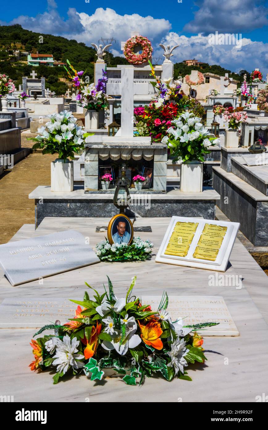 Greek Orthodox Cemetery in Crete, Crete, Greece Stock Photo - Alamy