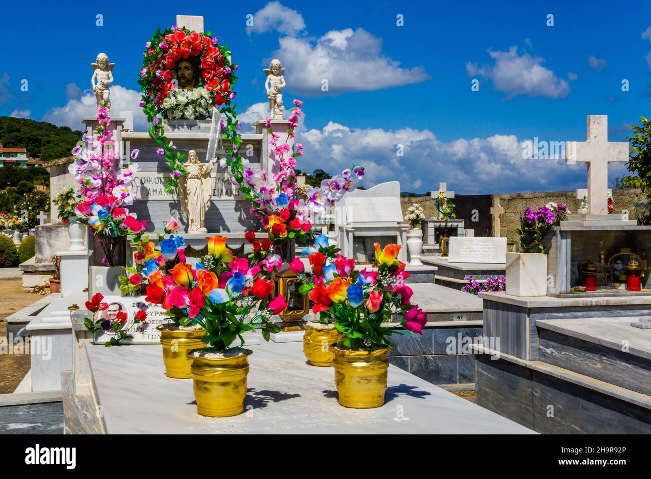 Greek Orthodox Cemetery in Crete, Crete, Greece Stock Photo - Alamy