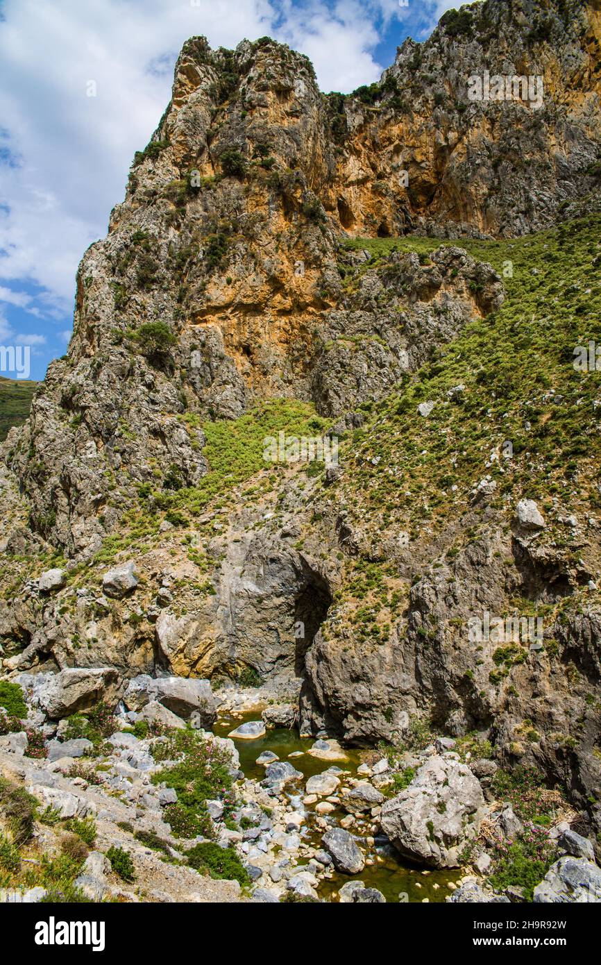 Streambed erosion hi-res stock photography and images - Alamy