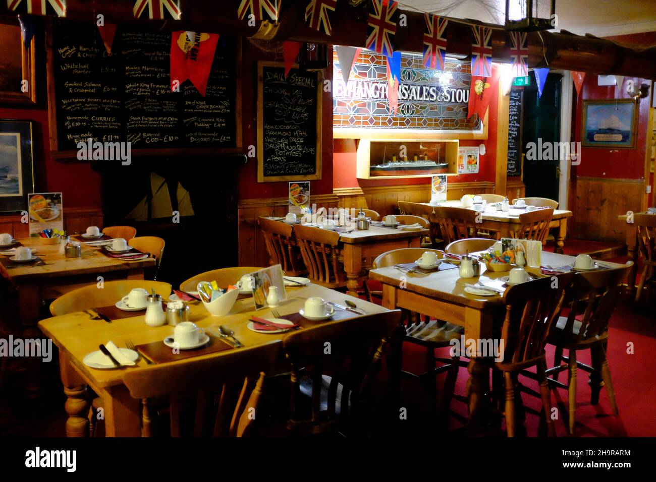 restaurant,pub,bar,Duke of York,Cowes,Isle of Wight,England,UK Stock ...