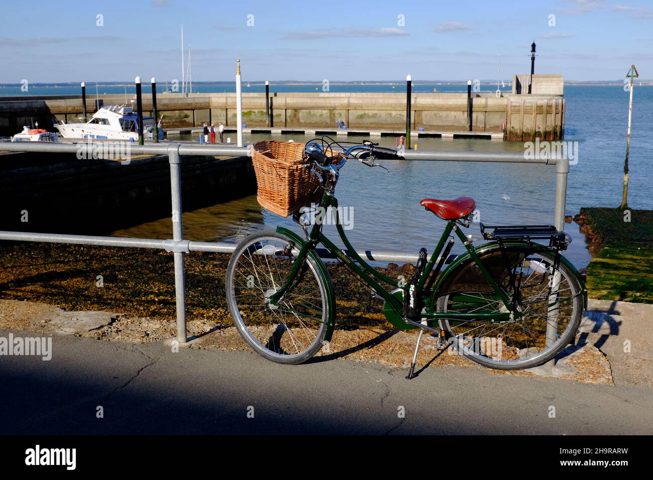 bike,bicycle,sea,level,waves,tides,gales,spring,climate,change,beach ...