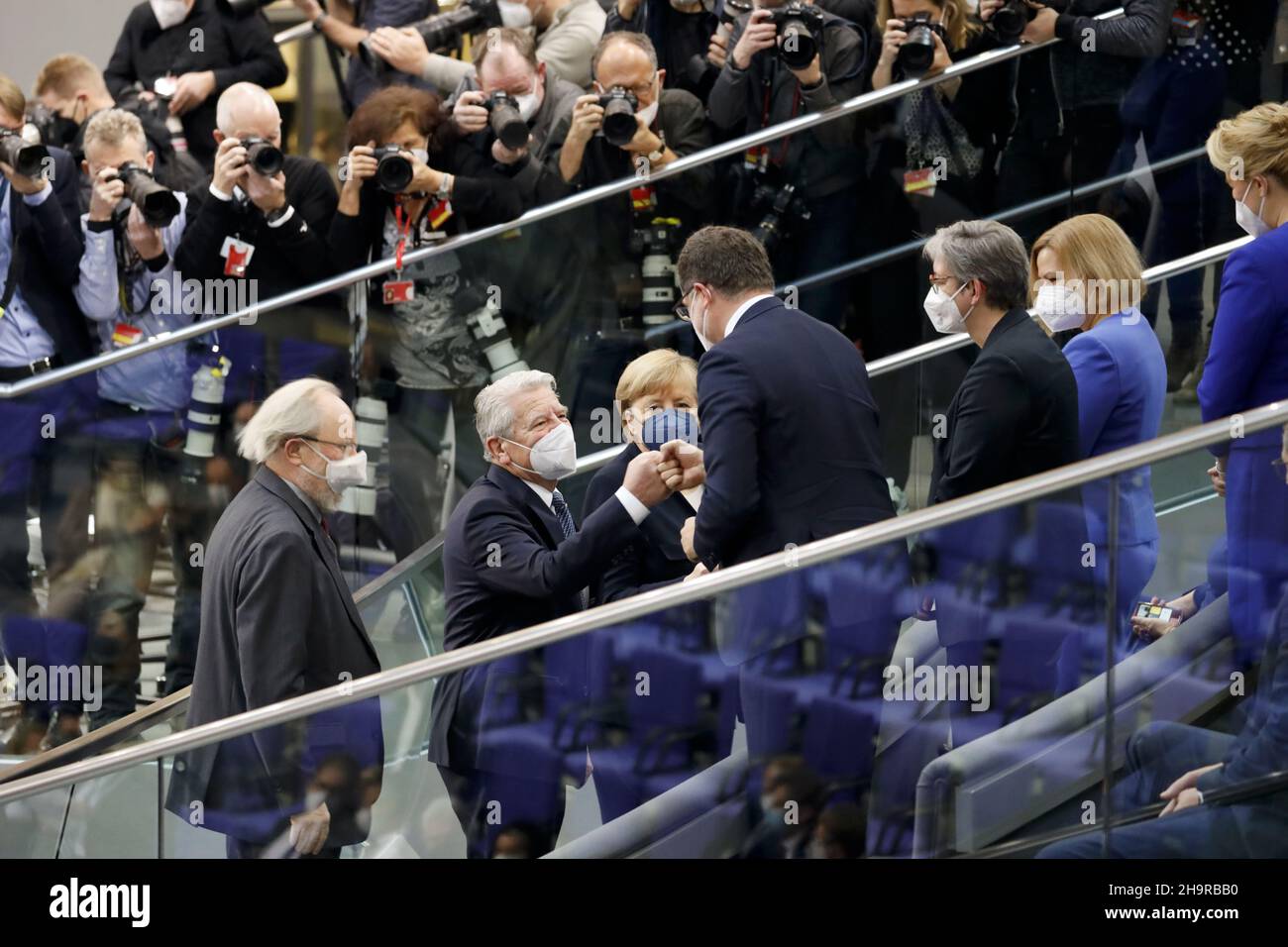 Berlin, Germany, 8 December 2021.Members of the German Bundestag elect ...