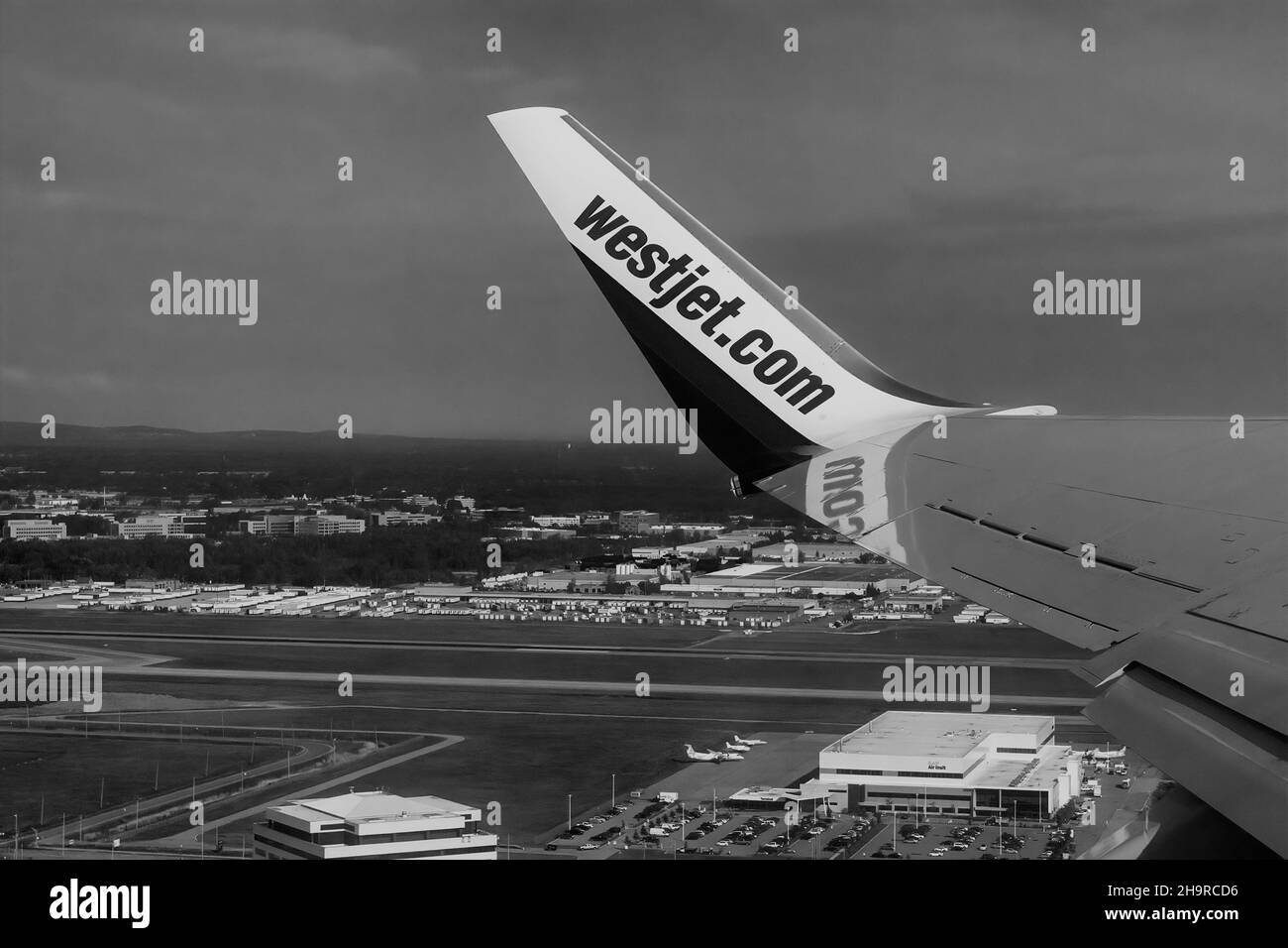 Plane logo Black and White Stock Photos & Images - Alamy