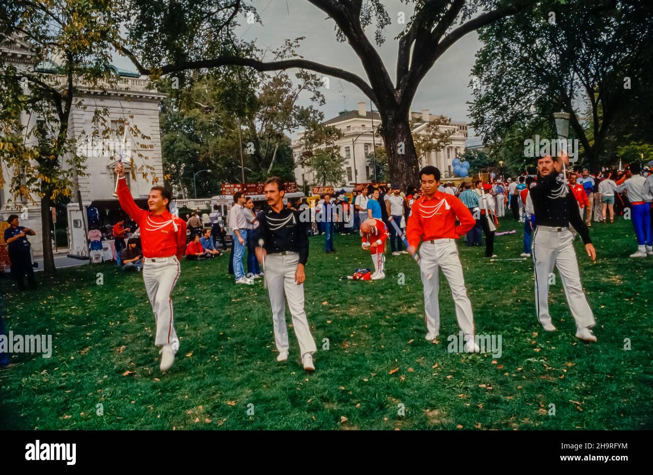 Aids activists 1980s hi-res stock photography and images - Alamy