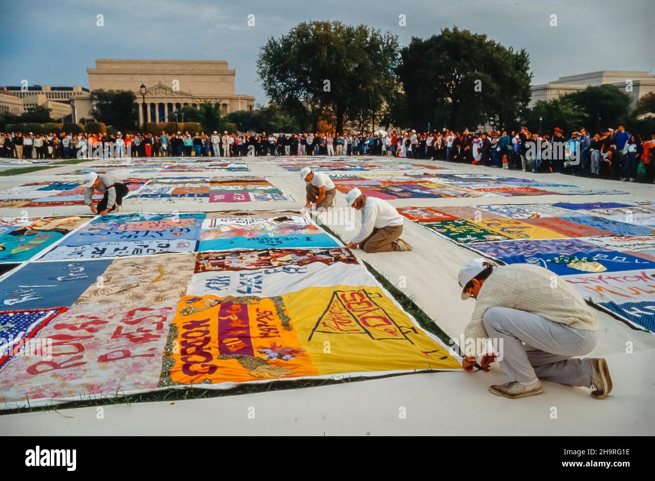 Aids activists 1980s hi-res stock photography and images - Alamy