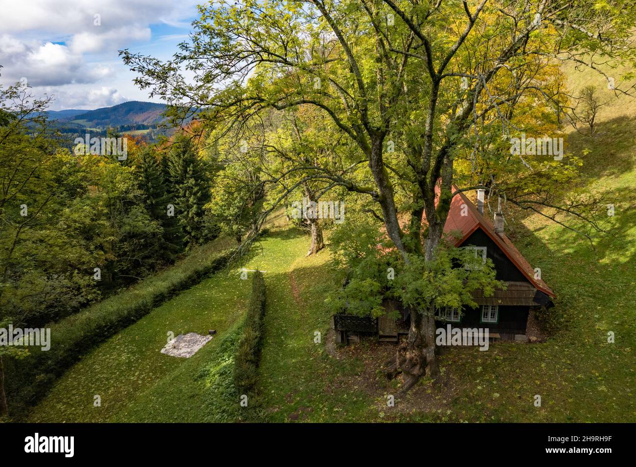 Shot beautiful small house hi-res stock photography and images - Alamy
