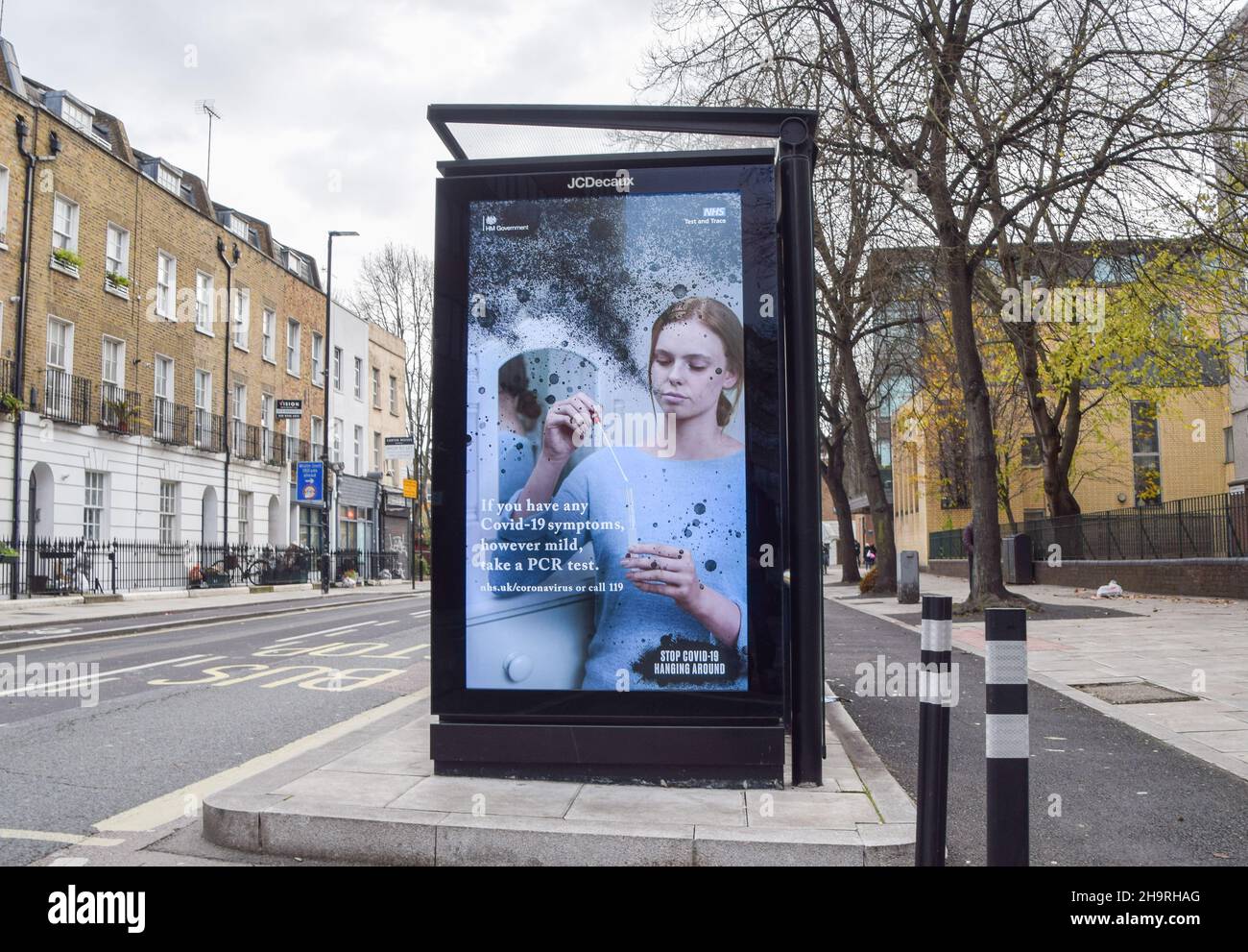 Bus stop poster advert hi-res stock photography and images - Alamy