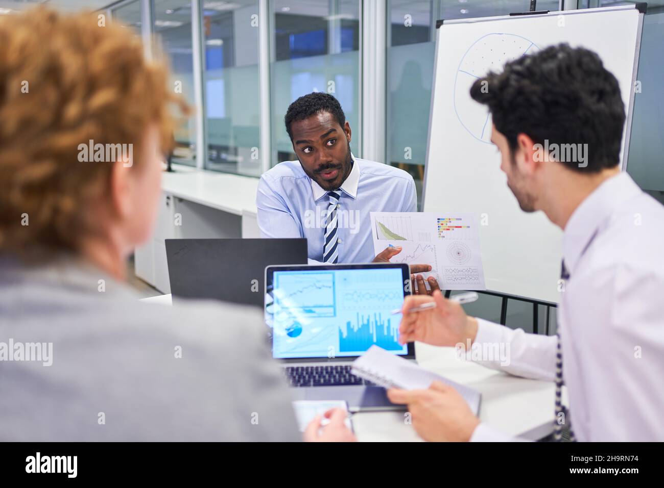 Risk assessment statistics hi-res stock photography and images - Alamy