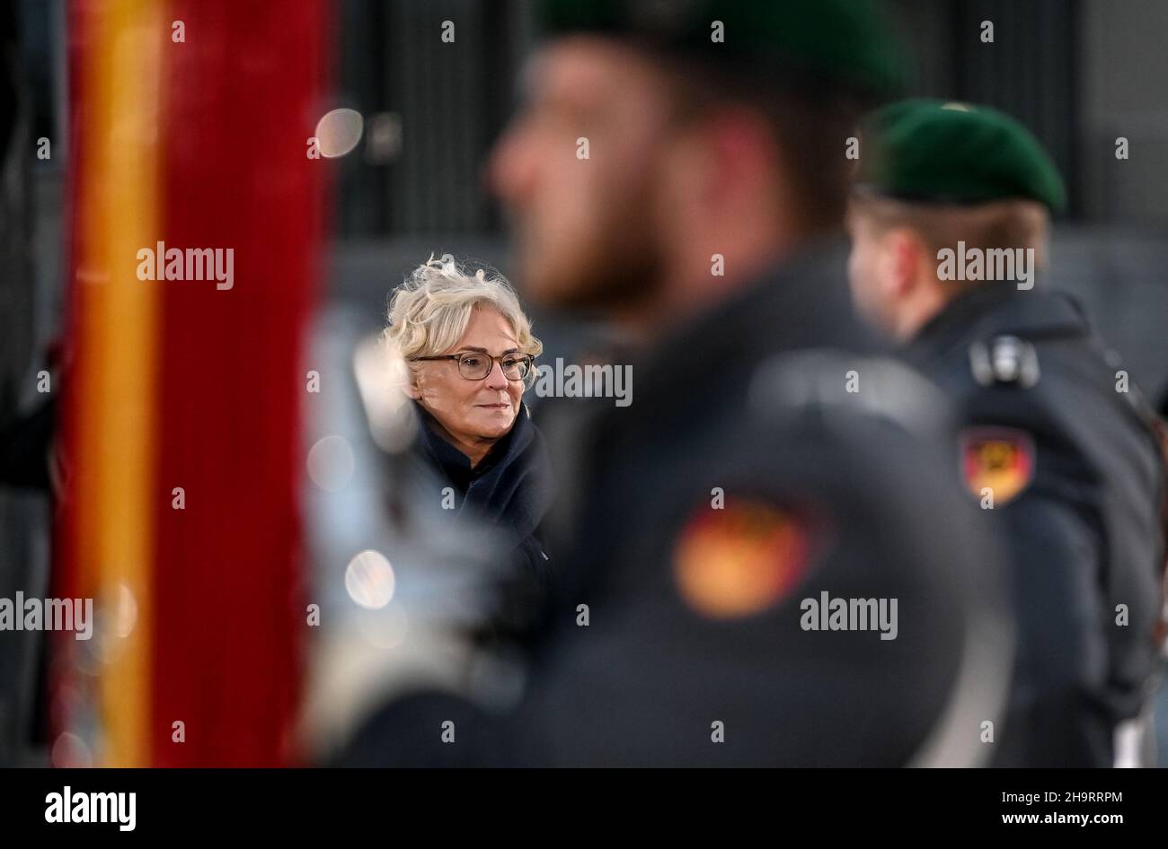 Berlin, Germany. 08th Dec, 2021. Christine Lambrecht (SPD), Minister of ...
