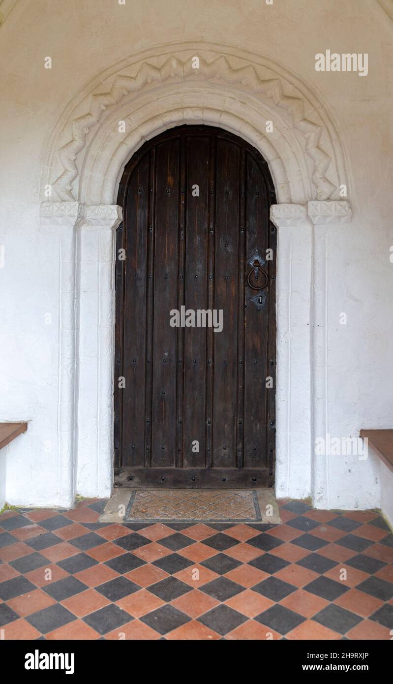 Wooden door norman architecture hi-res stock photography and images - Alamy