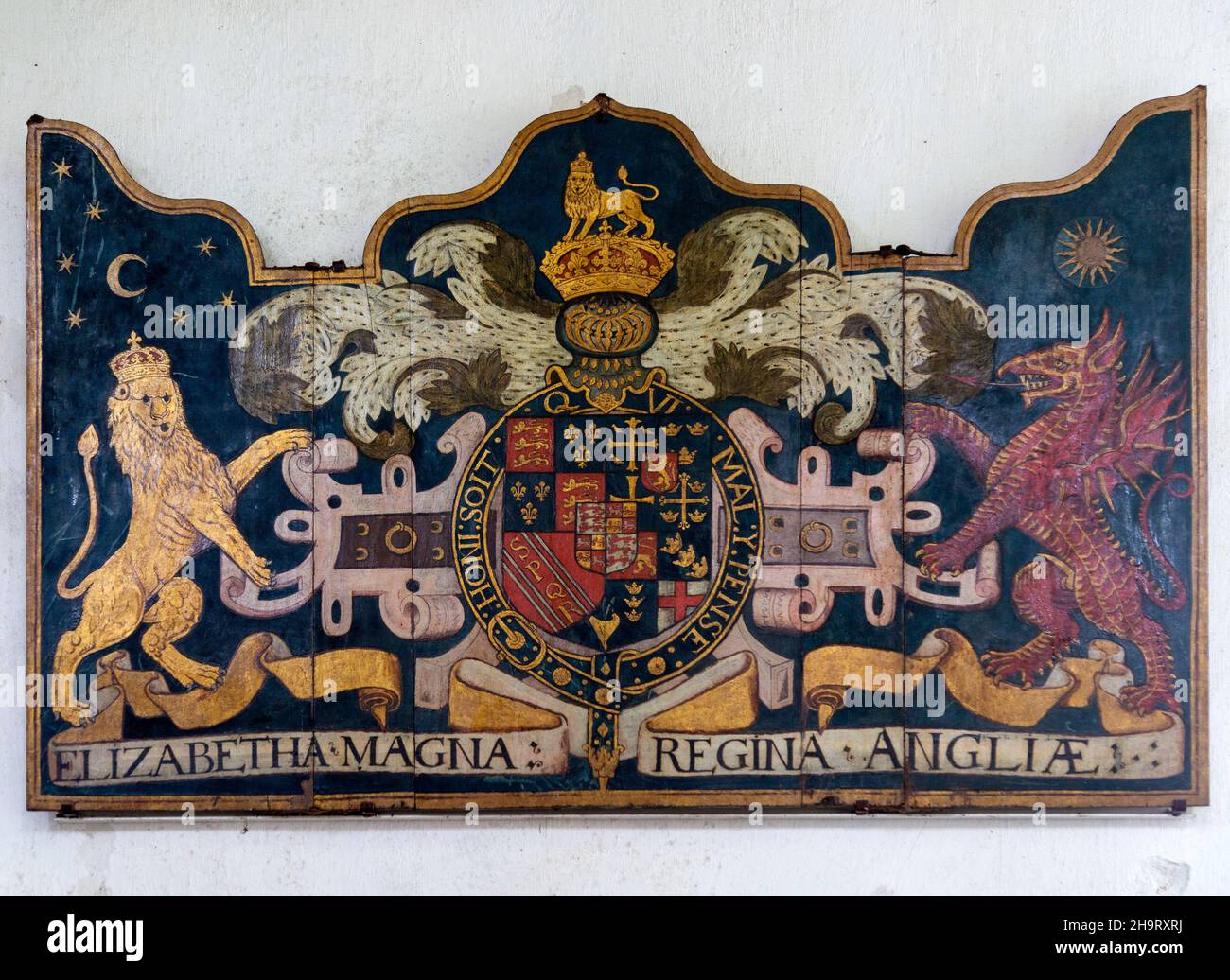 Elizabeth 1st coat of arms hi-res stock photography and images - Alamy