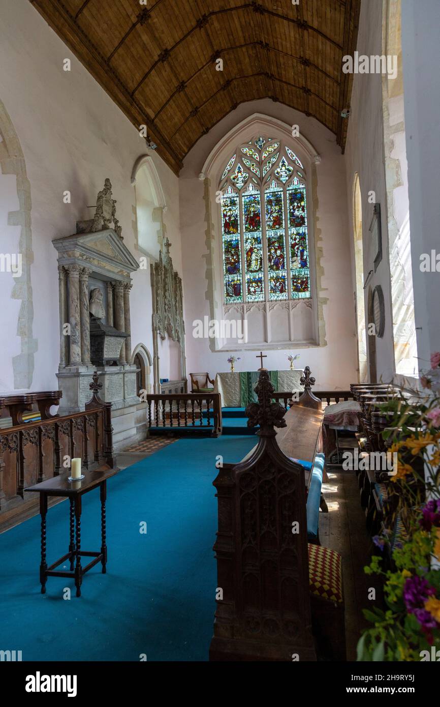 Interior of Cockfield church, Suffolk, England, UK looking to the altar ...
