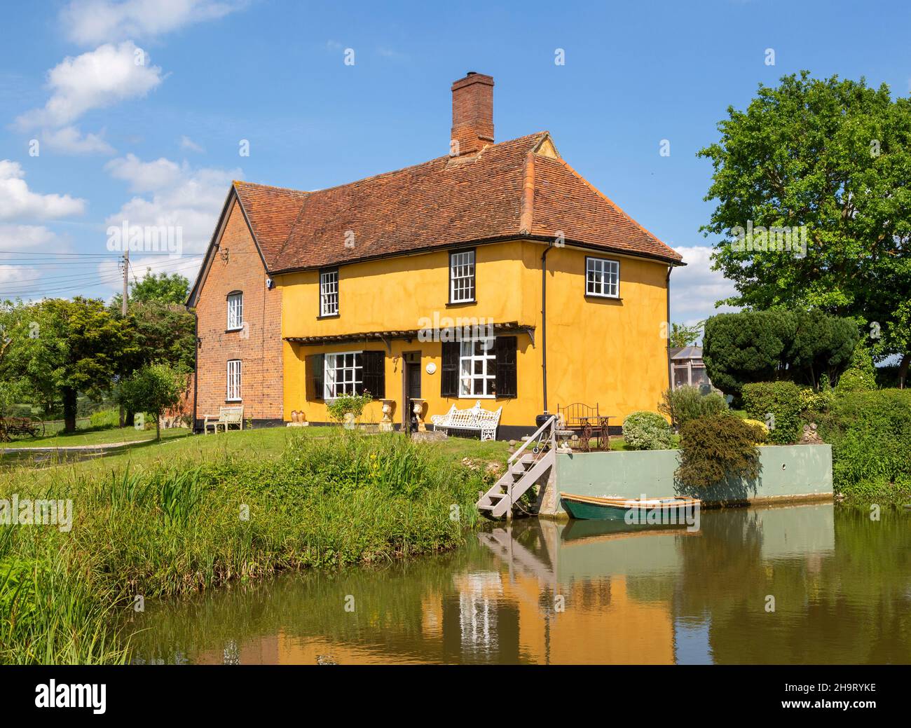 Historic farmhouse building hi-res stock photography and images - Alamy