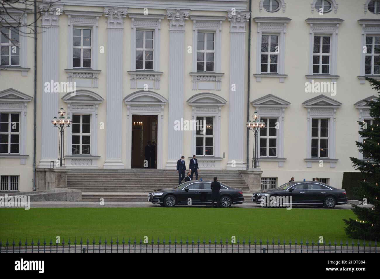 Outside Bellevue Palace in Berlin - Olaf Scholz takes over as German ...