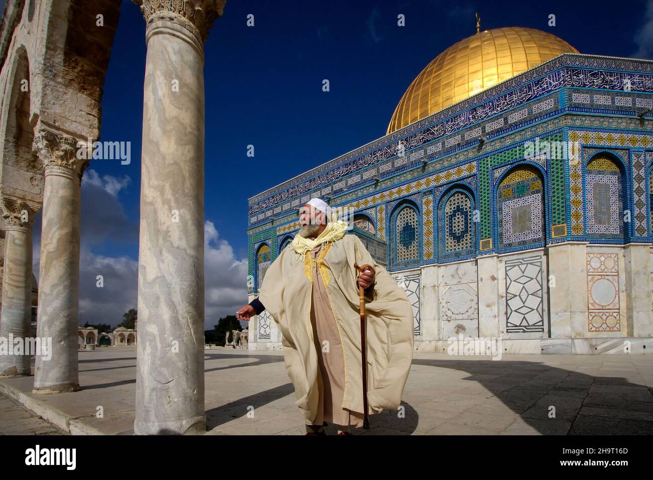 Mosque of Al-aqsa (Dome of the Rock) in Old Town. There are many ...