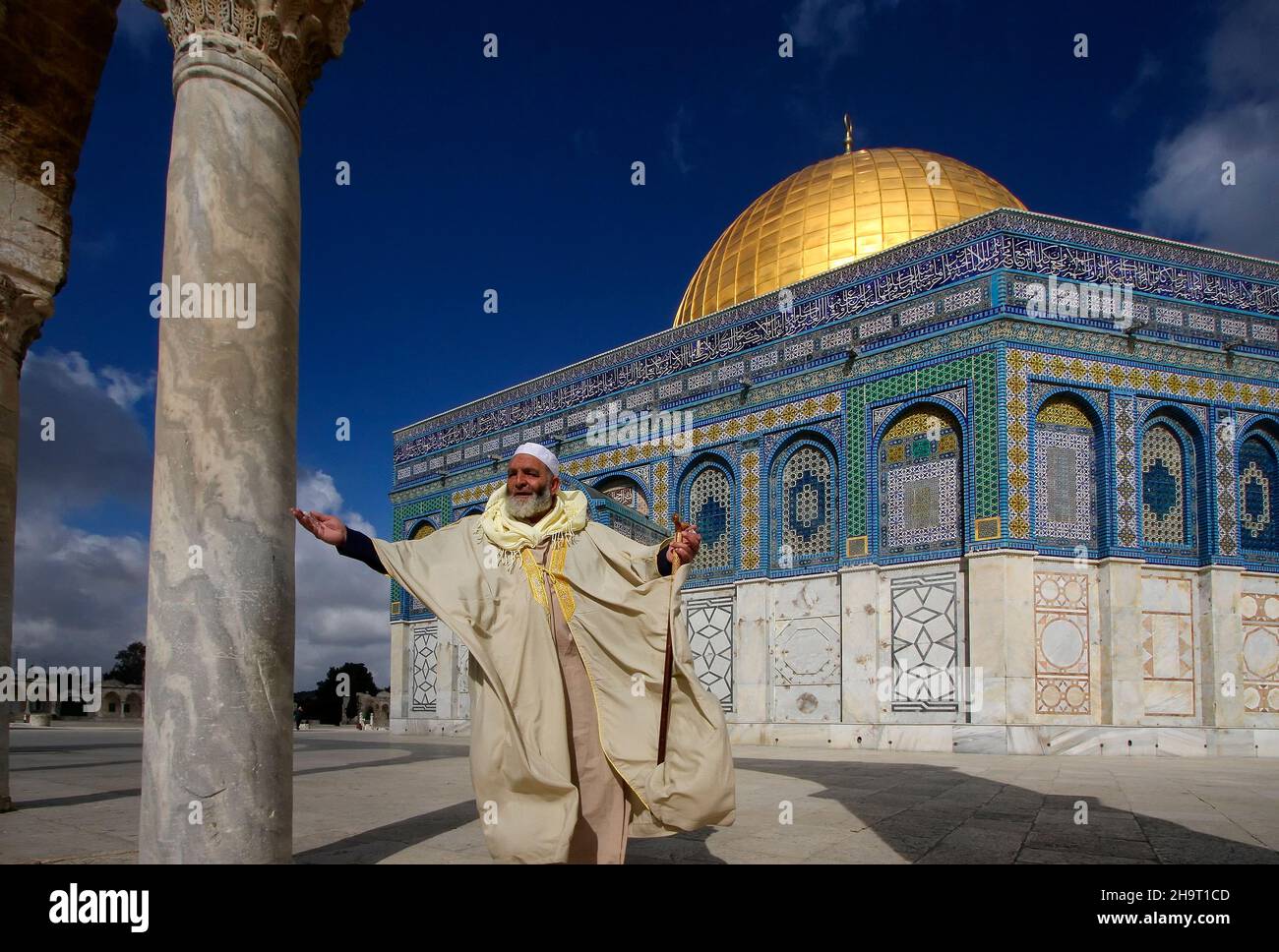 Mosque of Al-aqsa (Dome of the Rock) in Old Town. There are many ...