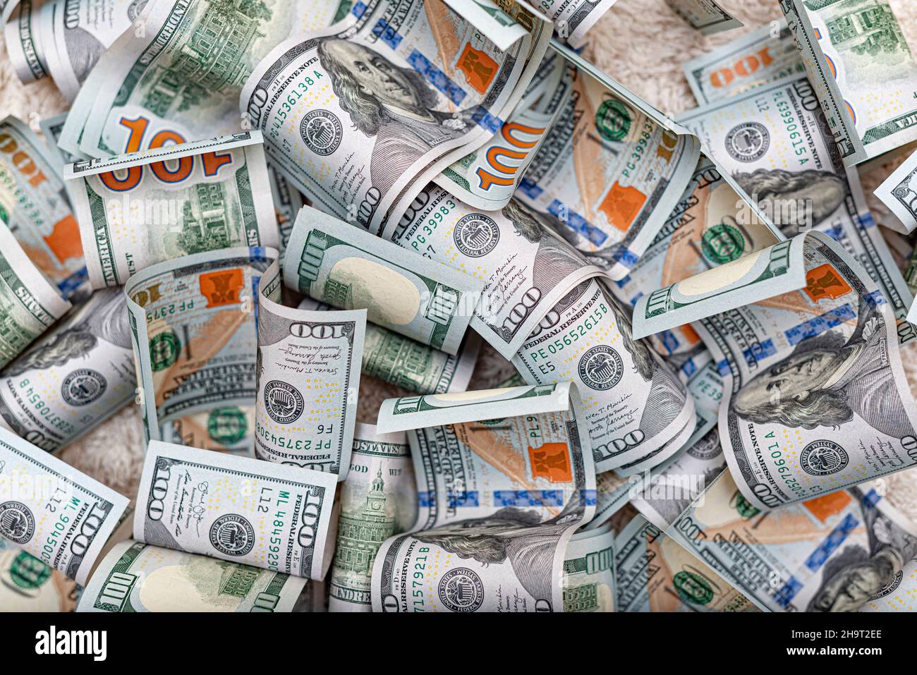 Heap of dollars, money background. Hundred dollar bills Stock Photo - Alamy