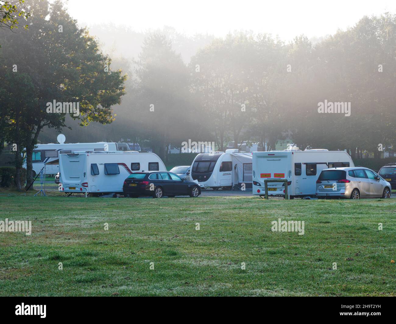 Caravan on campsite uk hi-res stock photography and images - Alamy