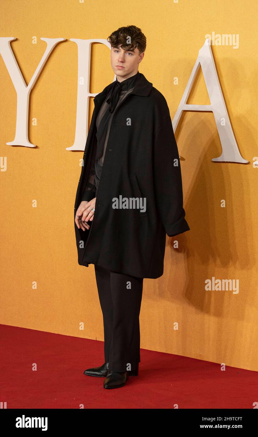 LONDON, ENGLAND - 07 DEC 2021: Sebby Jon attends the UK Premiere of ...