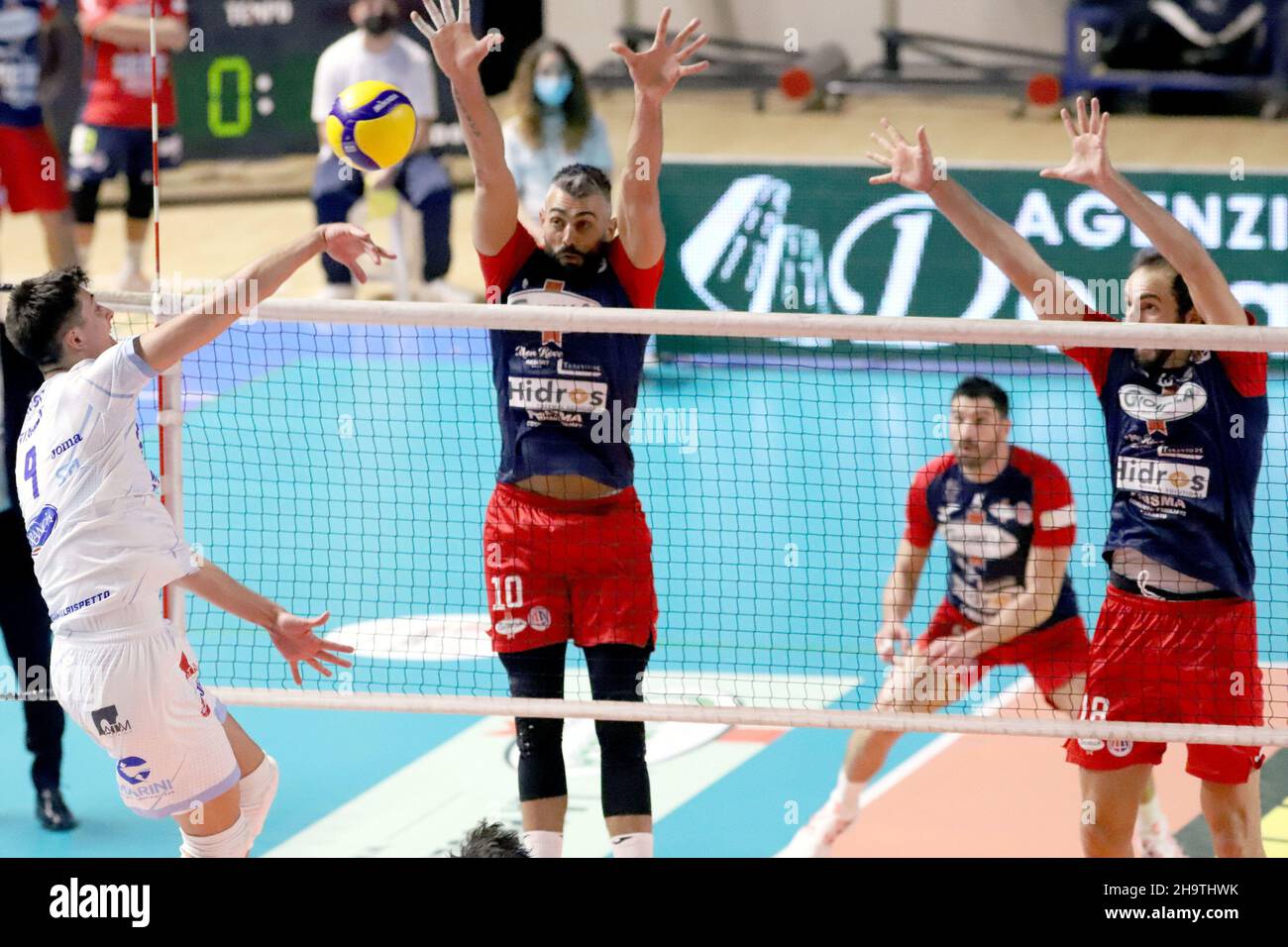 Jean patry volleyball hi-res stock photography and images - Alamy