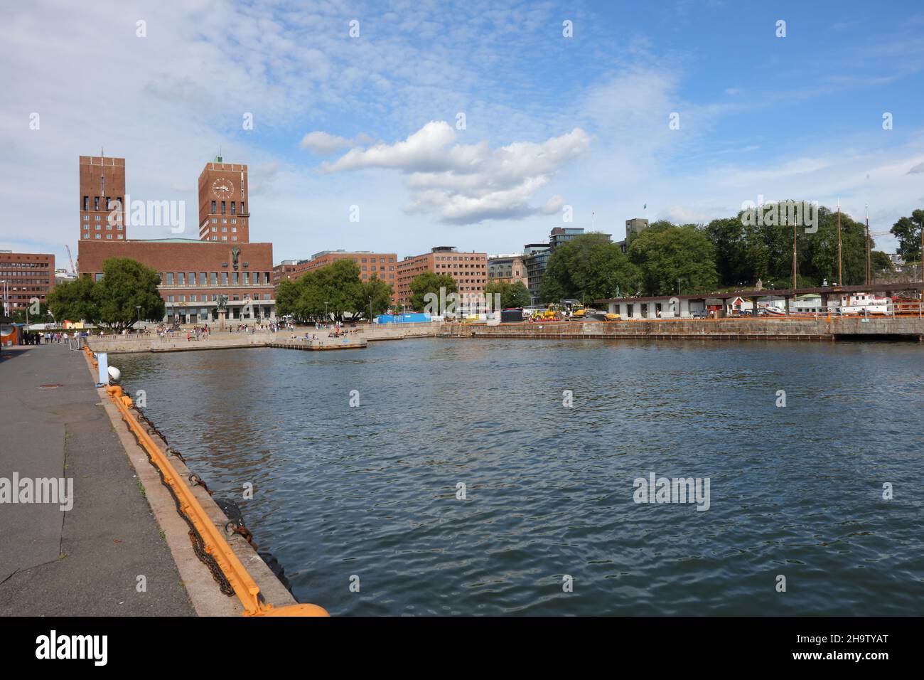 Oslo - Rathaus / Oslo - City hall Stock Photo - Alamy