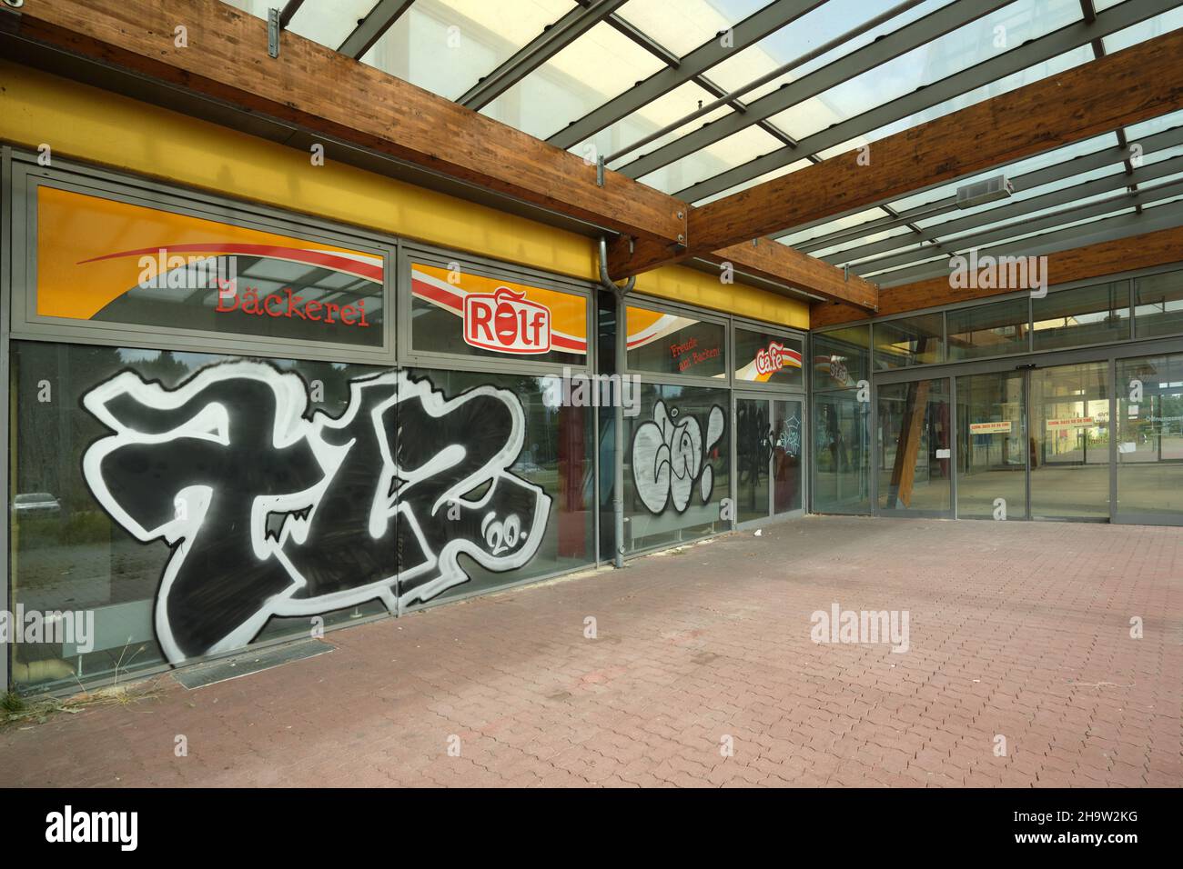 Prakt hi-res stock photography and images - Alamy