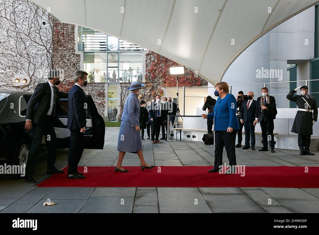 "10.11.2021, Germany, Berlin, Berlin - Executive Chancellor Angela ...