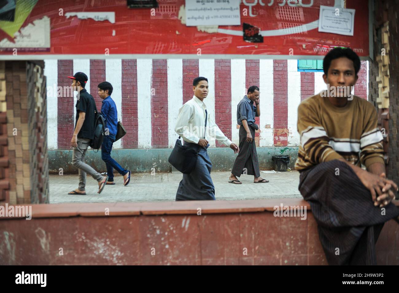 Burmese infrastructure hi-res stock photography and images - Alamy