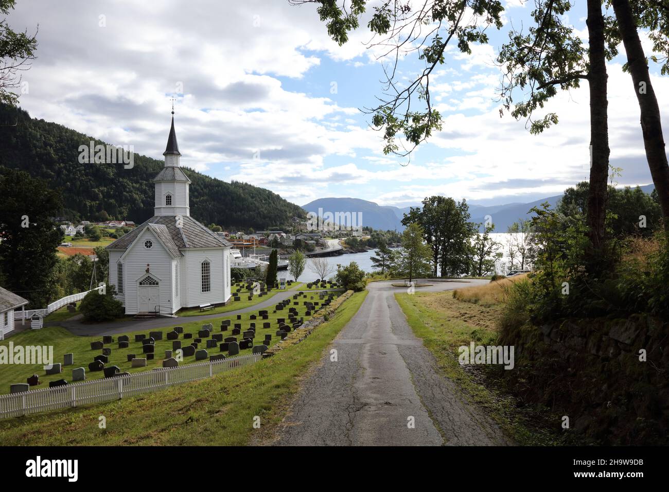 Norwegen - Lavik Kirche / Norway - Lavik Church Stock Photo - Alamy