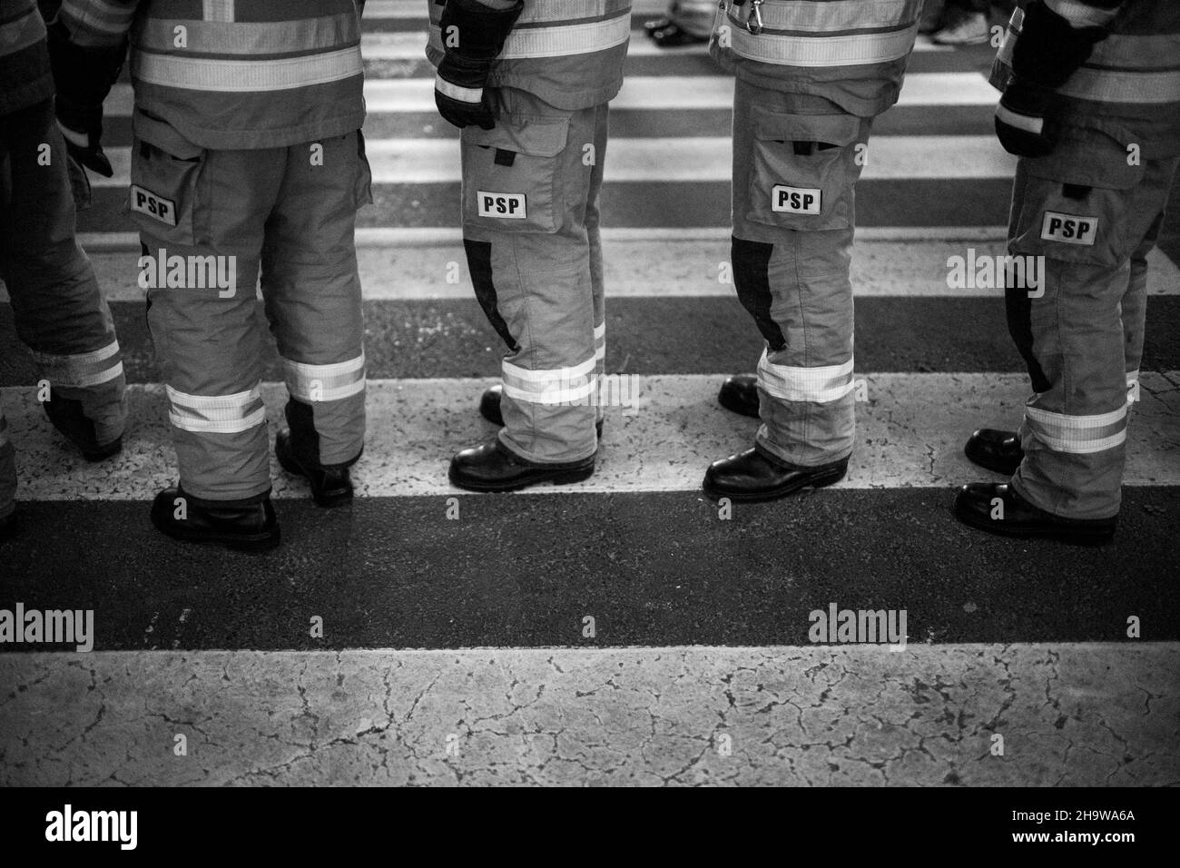 Immaculate white uniform hi-res stock photography and images - Alamy