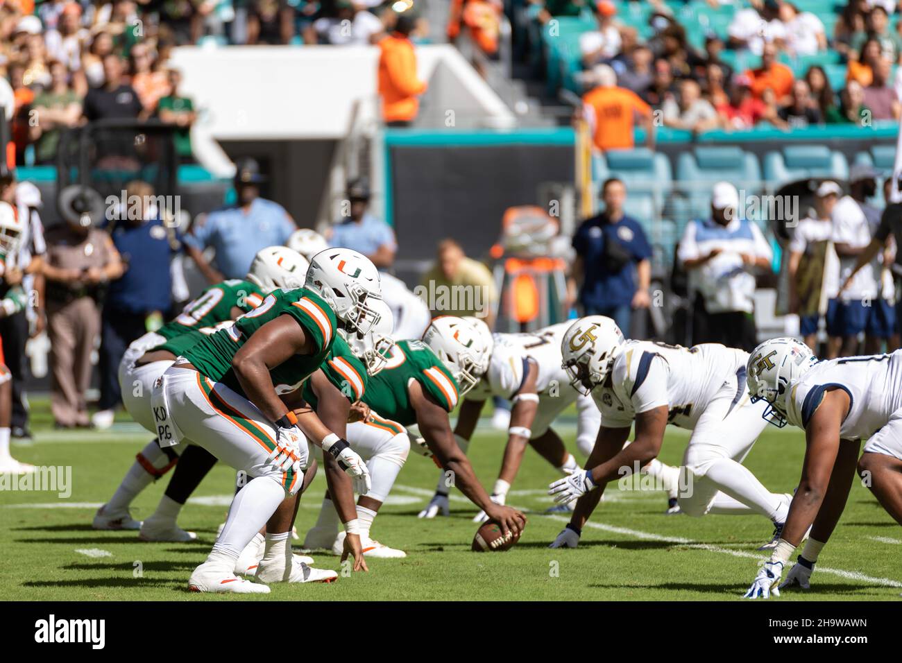 Miami Hurricanes v Georgia Tech Yellow Jackets, 2021 College Football ...