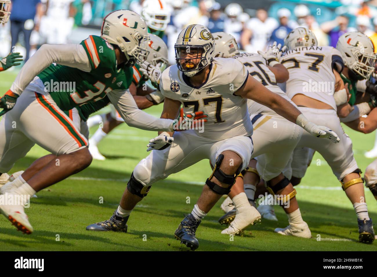 Miami Hurricanes v Georgia Tech Yellow Jackets, 2021 College Football ...
