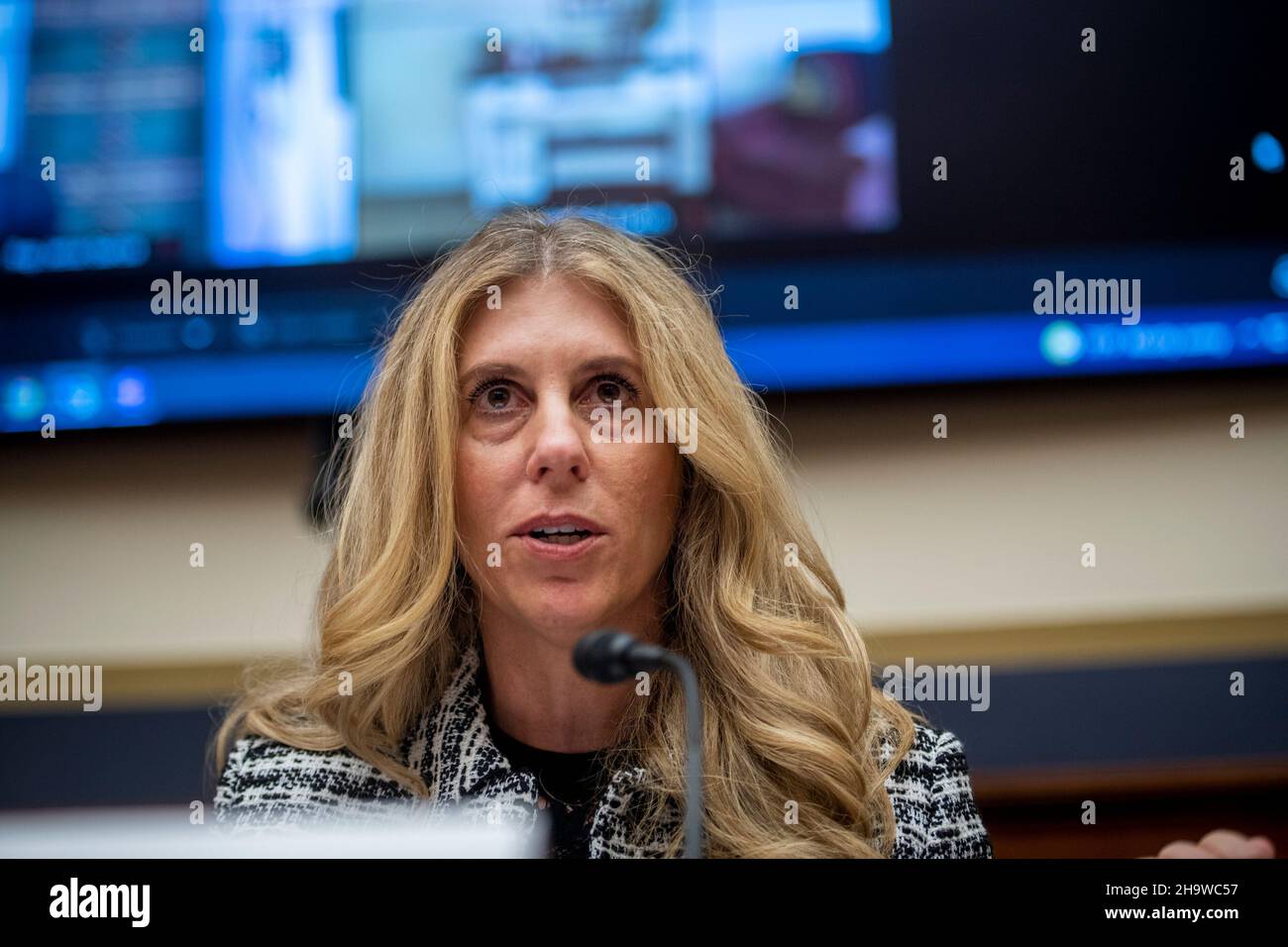 Denelle dixon hi-res stock photography and images - Alamy