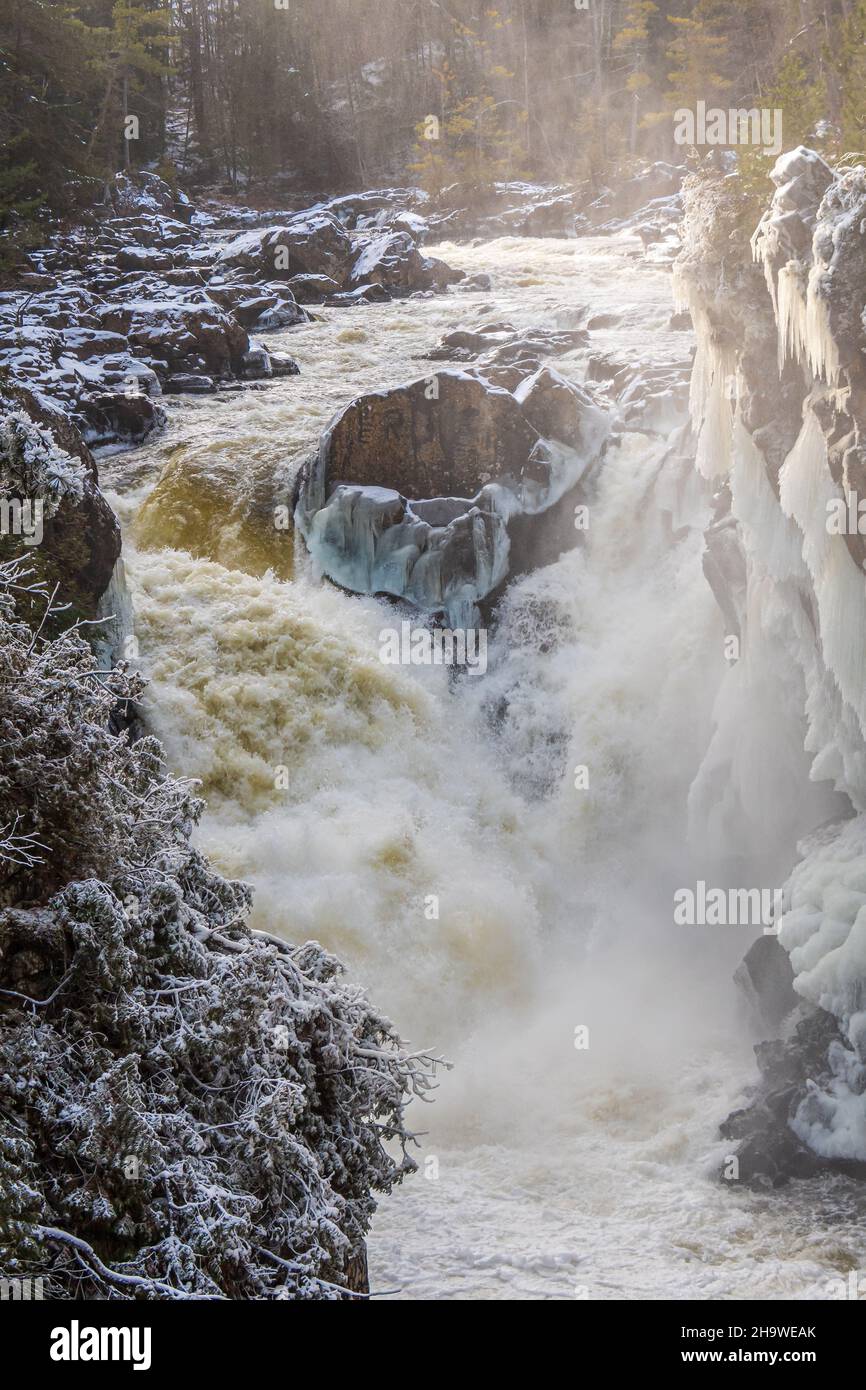Parc Des Chutes Dorwin Quebec Canada in winter Stock Photo - Alamy