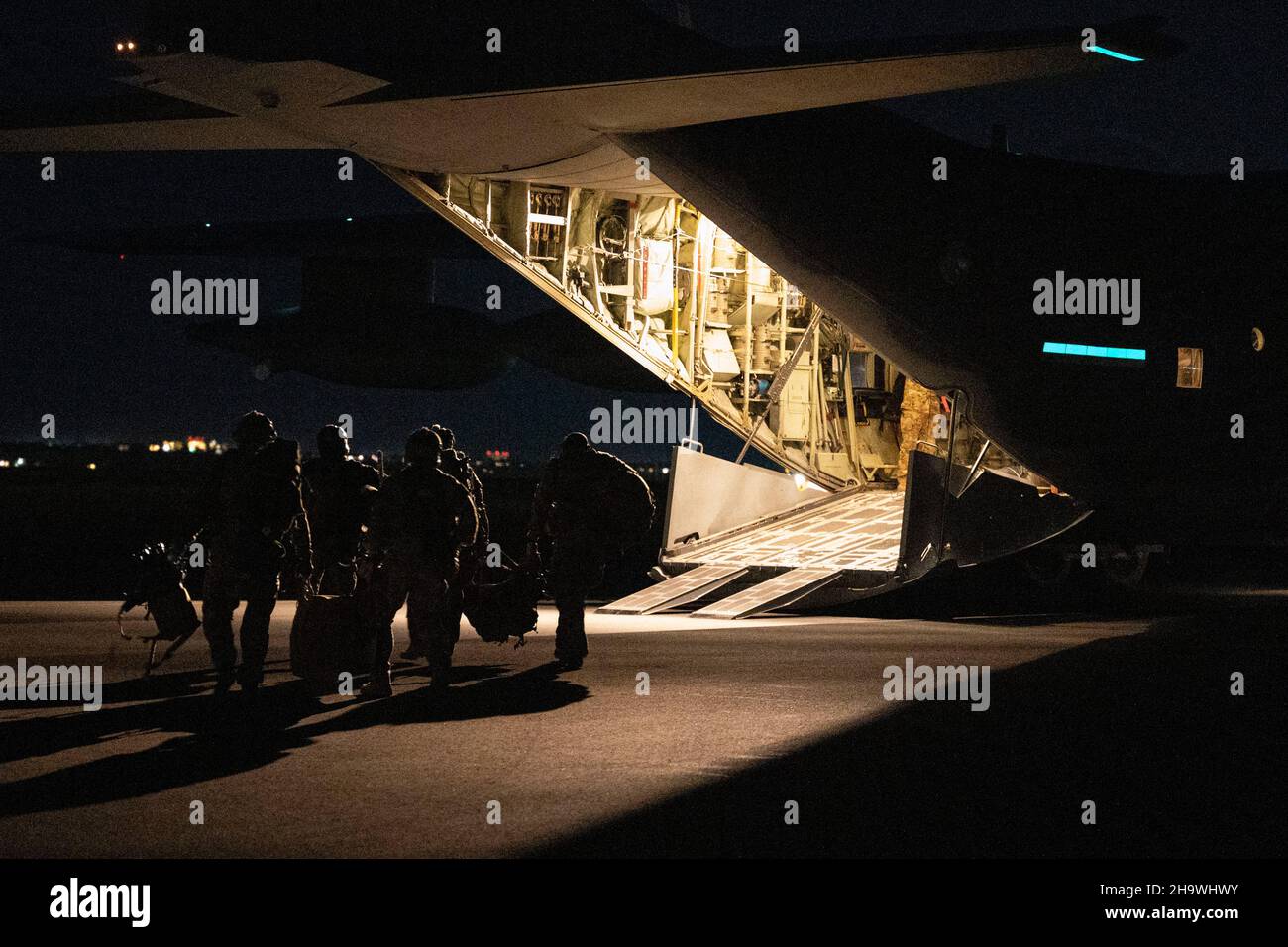 Special Tactics operators assigned to the 22nd Special Tactics Squadron ...