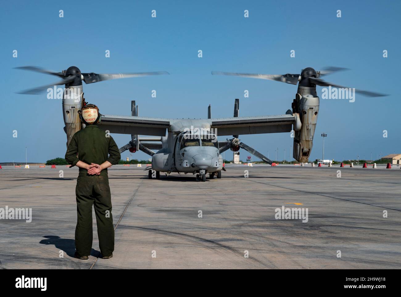A U.S. Marine with Marine Medium Tiltrotor Squadron (VMM) 161 (Reduced ...