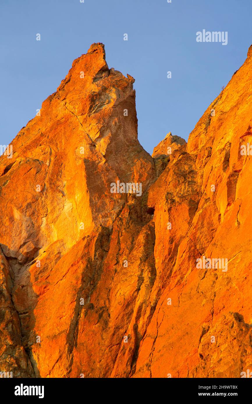 Smith Rocks from River Trail, Smith Rock State Park, Oregon Stock Photo ...