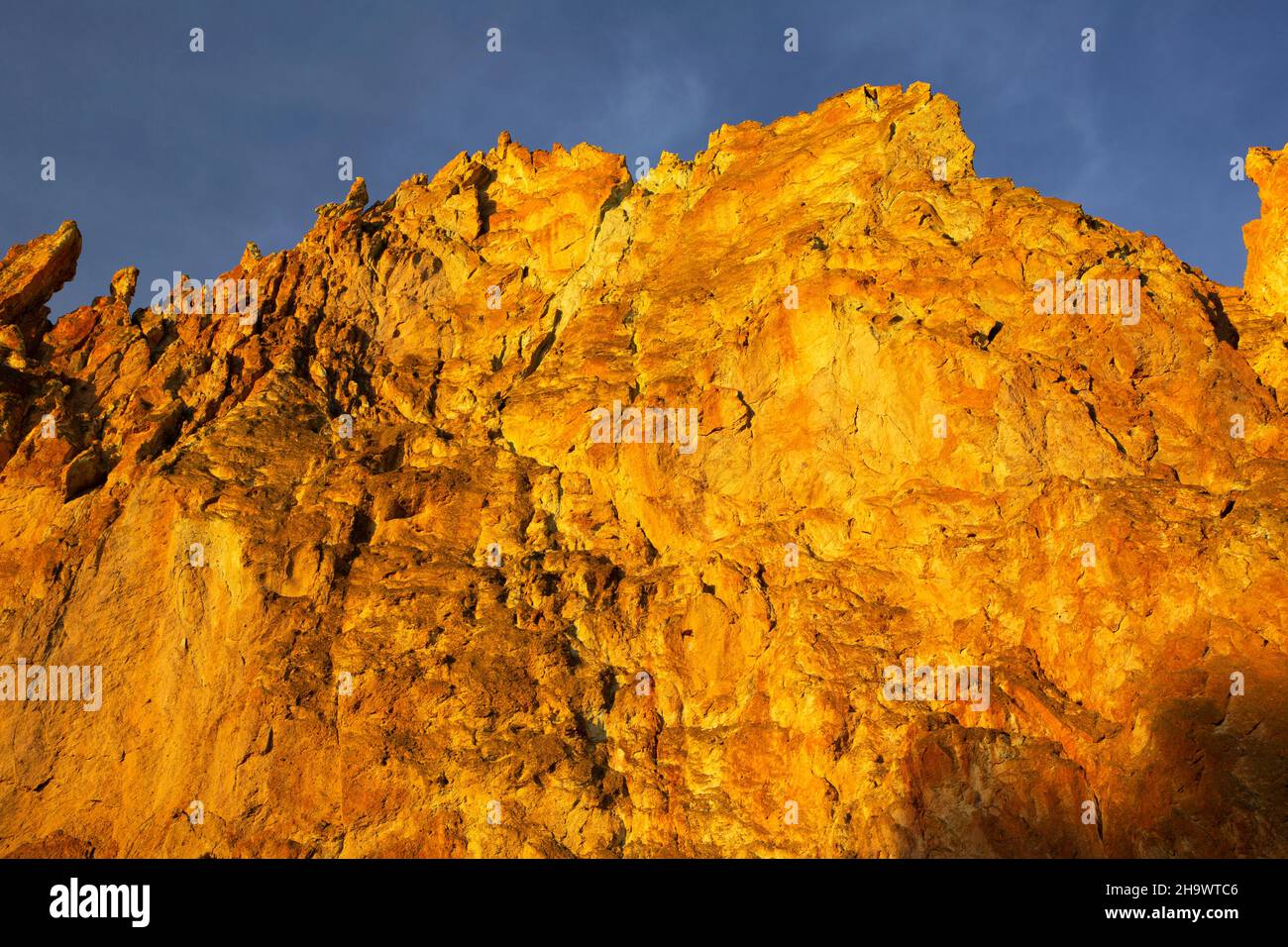 Smith Rocks from River Trail, Smith Rock State Park, Oregon Stock Photo ...