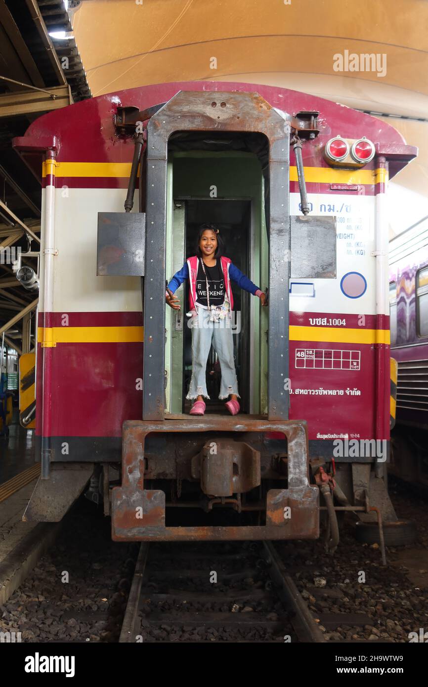 Back train hi-res stock photography and images - Alamy