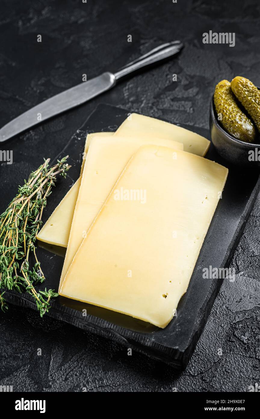 Raclette slices hi-res stock photography and images - Alamy