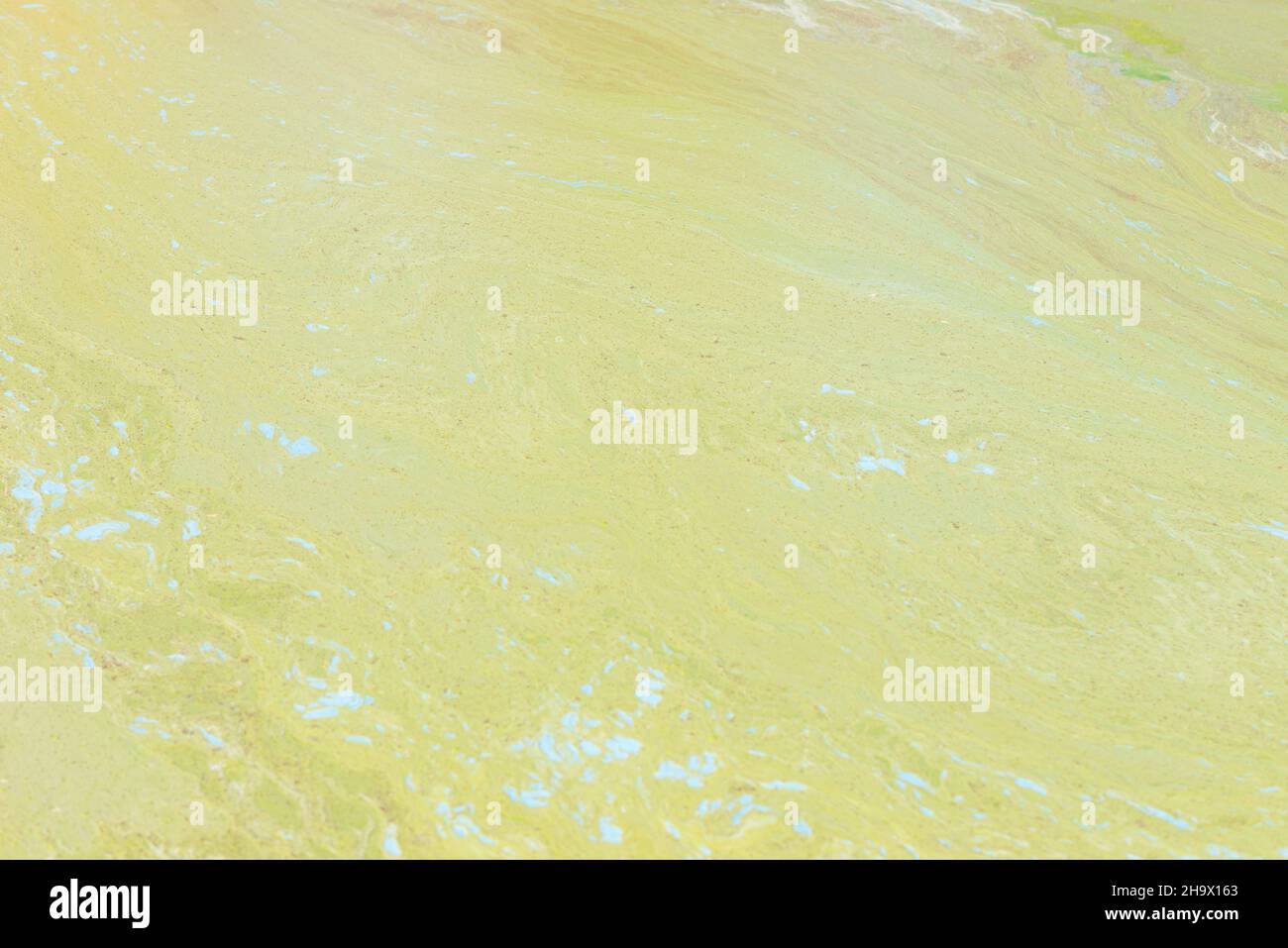 Dirty water texture hi-res stock photography and images - Alamy