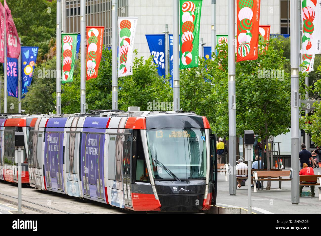 Sydney light rail train at Circular Quay light rail stop, Christmas ...
