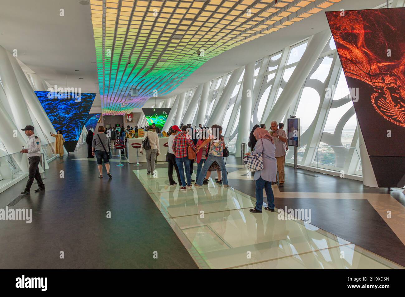 The frame dubai interior hi-res stock photography and images - Alamy