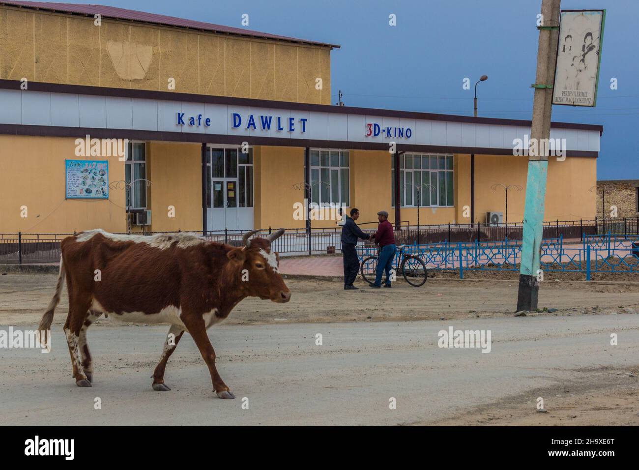 Muynak village hi-res stock photography and images - Alamy