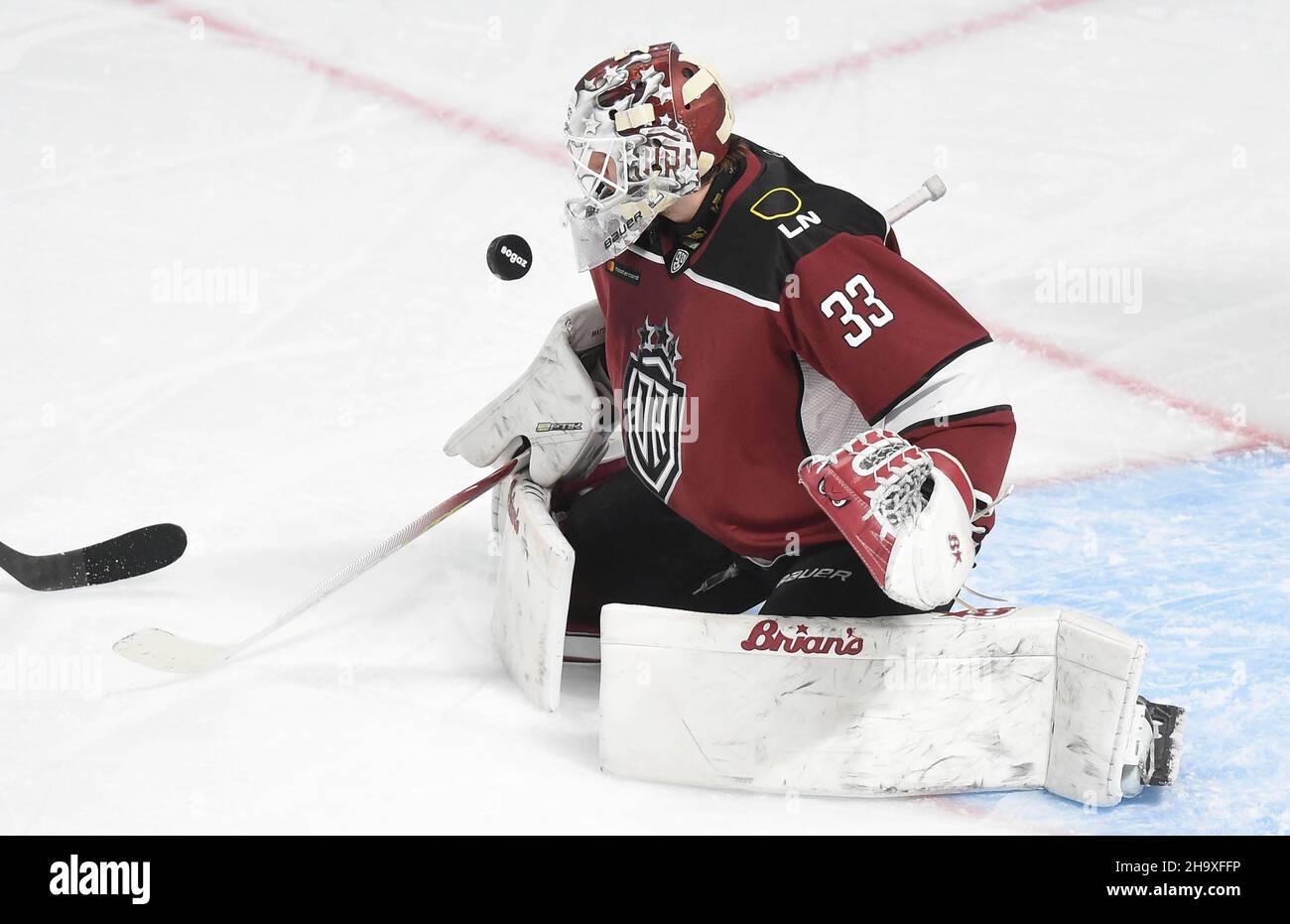 Riga, Latvia. 8th Dec, 2021. Dinamo Riga's goalkeeper Johan Mattsson ...