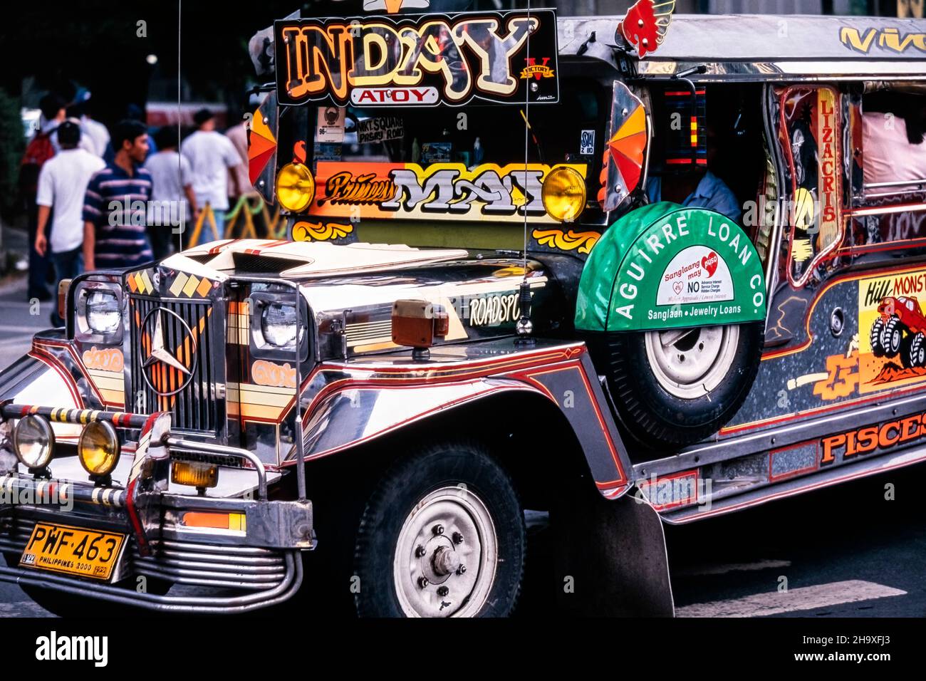 Traditional iconic jeepney, Manila, Philippines Stock Photo - Alamy