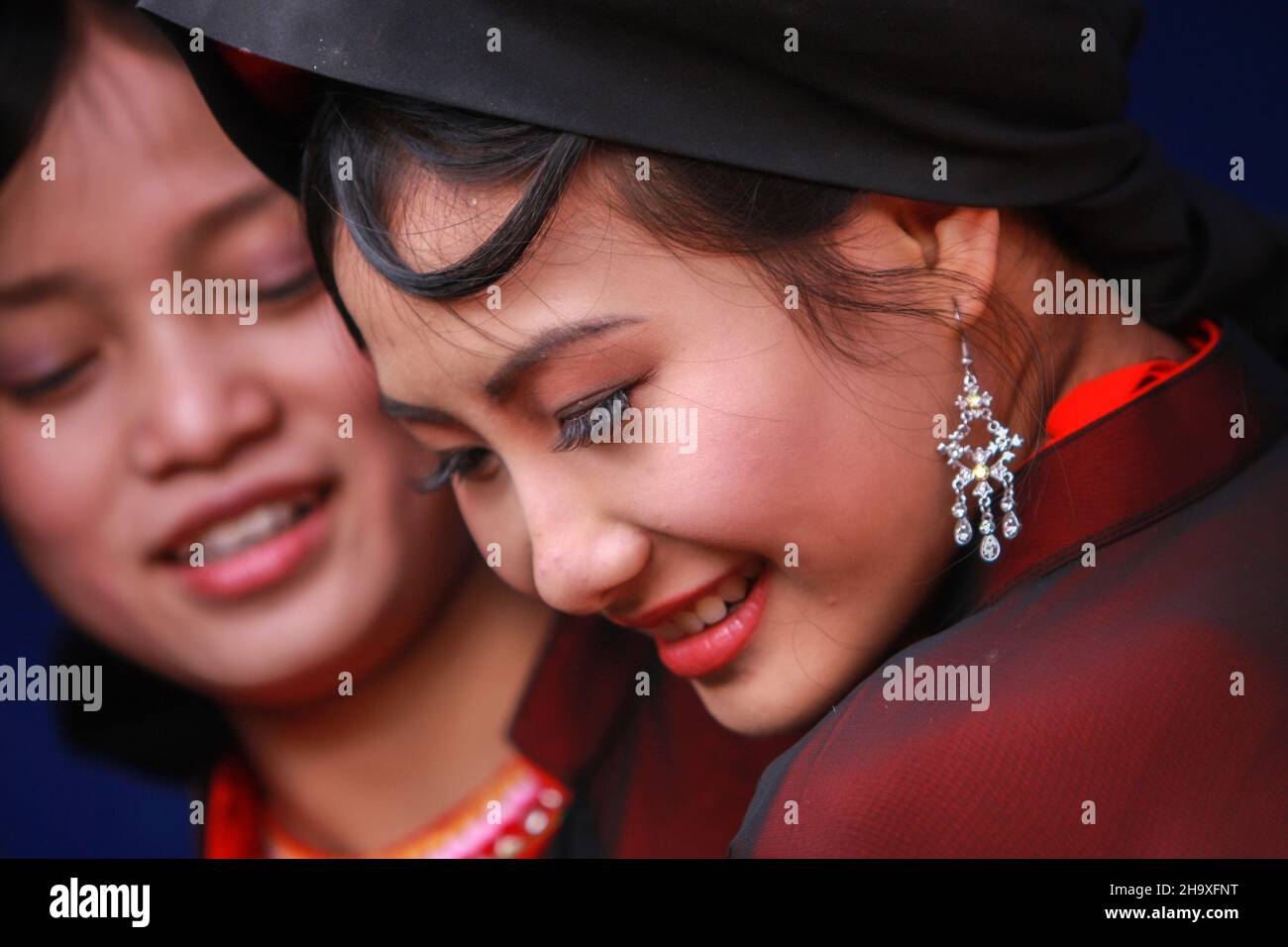 Quan Ho folk song is one of the typical folk songs of the Red River ...
