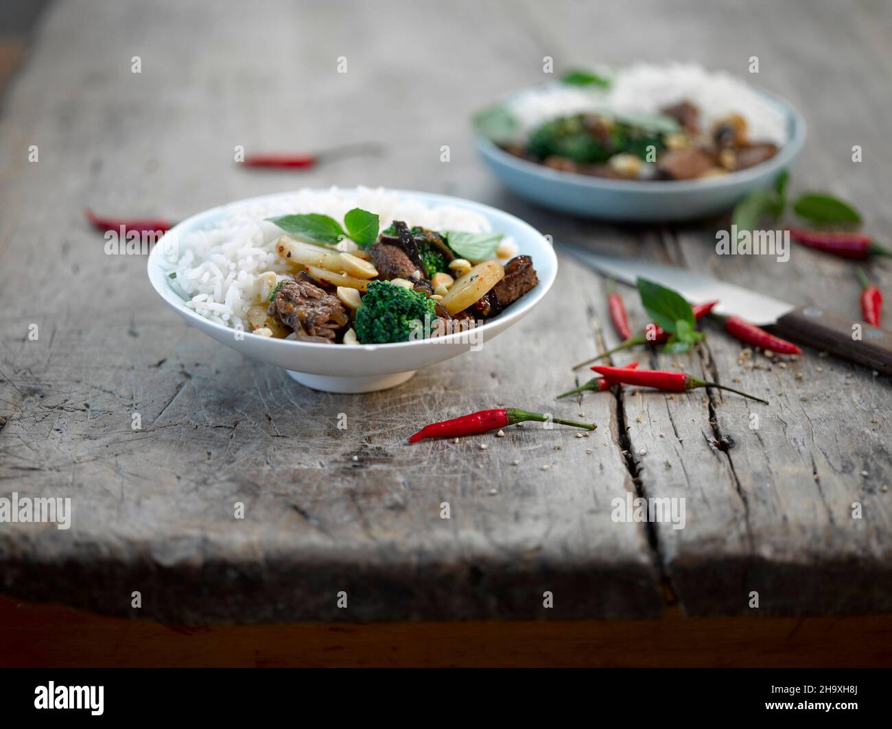 Beef with chili and basil Stock Photo - Alamy